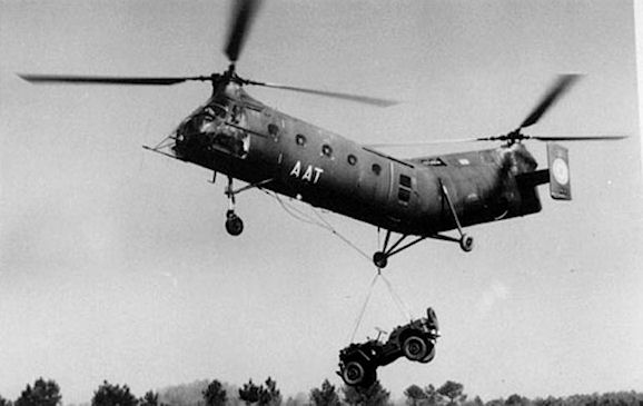 Piasecki H-21C 'Flying Banana' Restoration